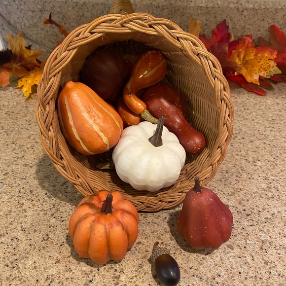 Holiday | Vintage Cornucopia Or Horn Of Plenty | Poshmark